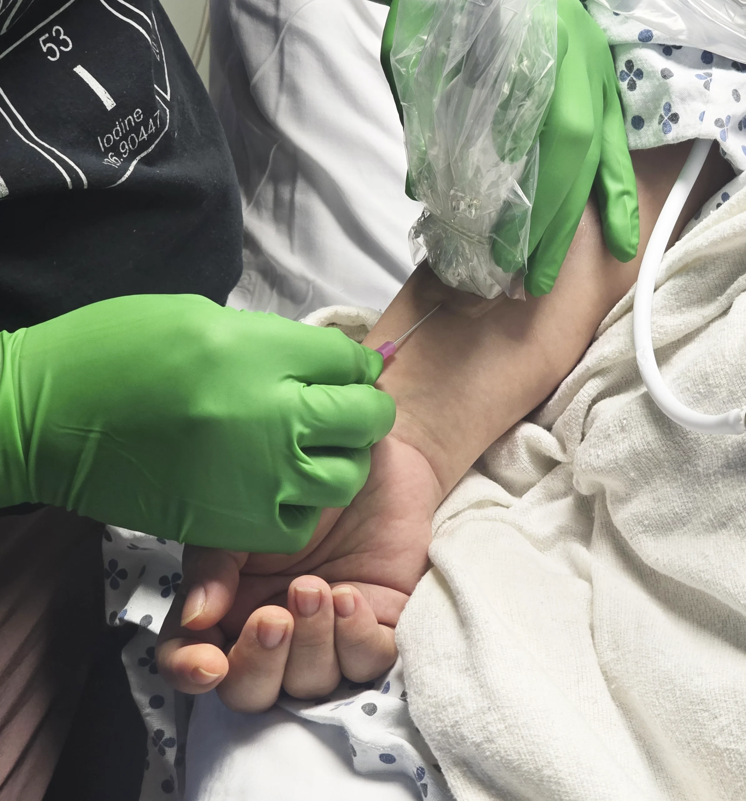 Peripheral IVs and PIVs | Vascular Wellness